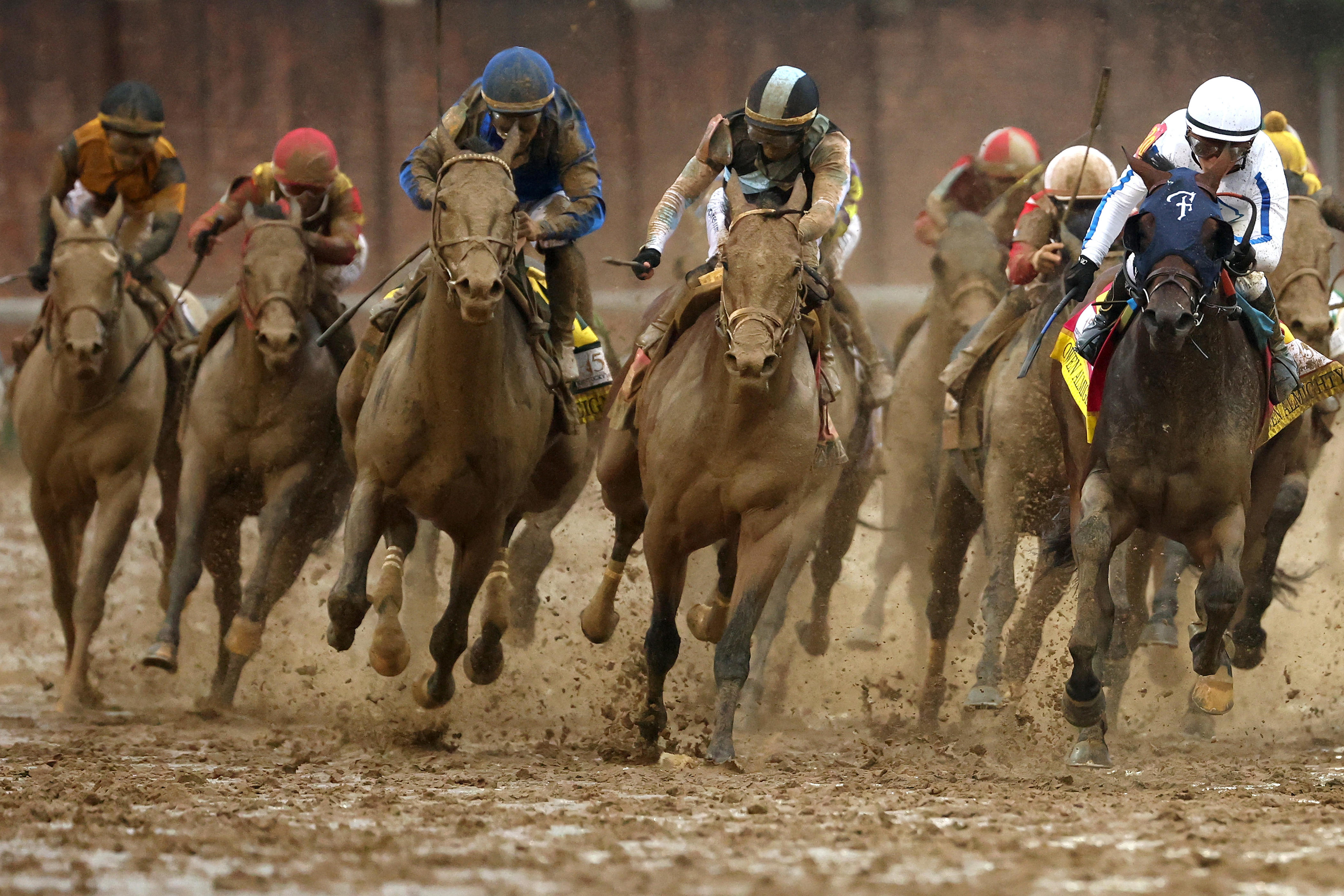 See the muddiest moments at the 2025 Kentucky Derby
