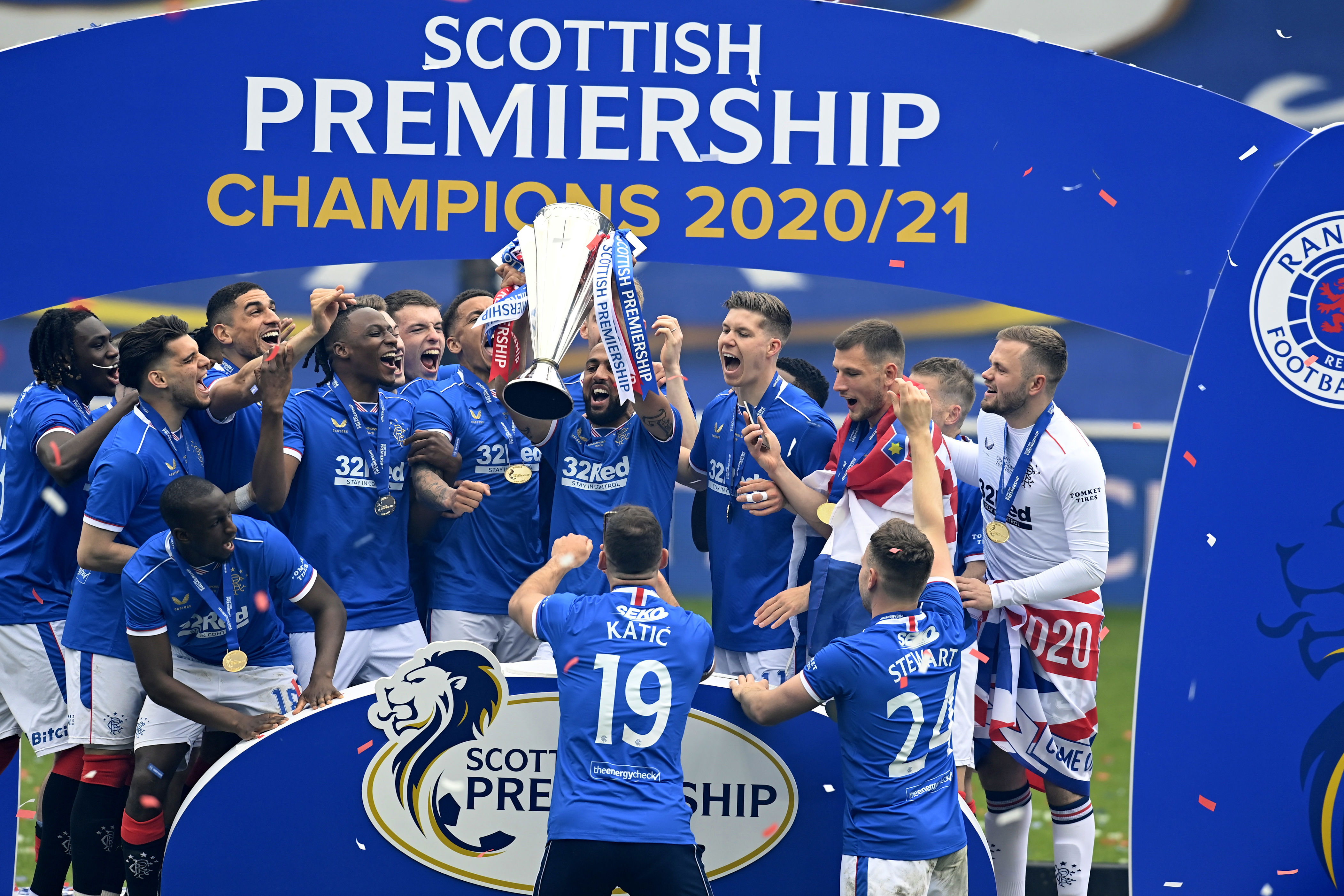 Next Rangers manager: Ex-Chelsea, Dortmund bosses and former Ibrox trio ...