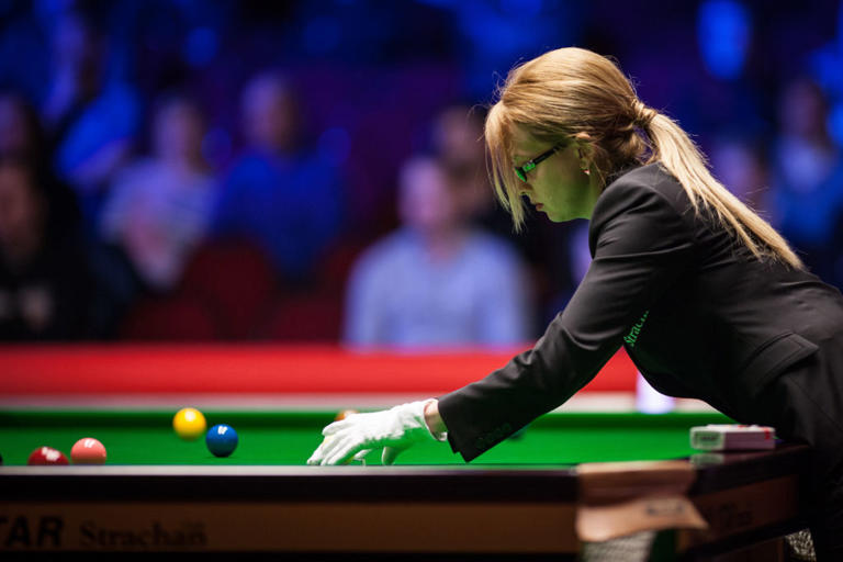 Meet Desislava Bozhilova as she referees her first World Snooker ...