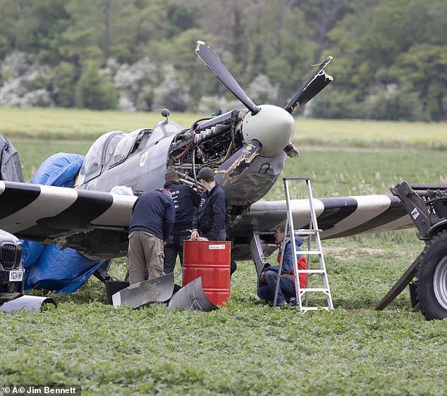 Eyewitness reveals how hero Spitfire pilot spared two lives as it ...