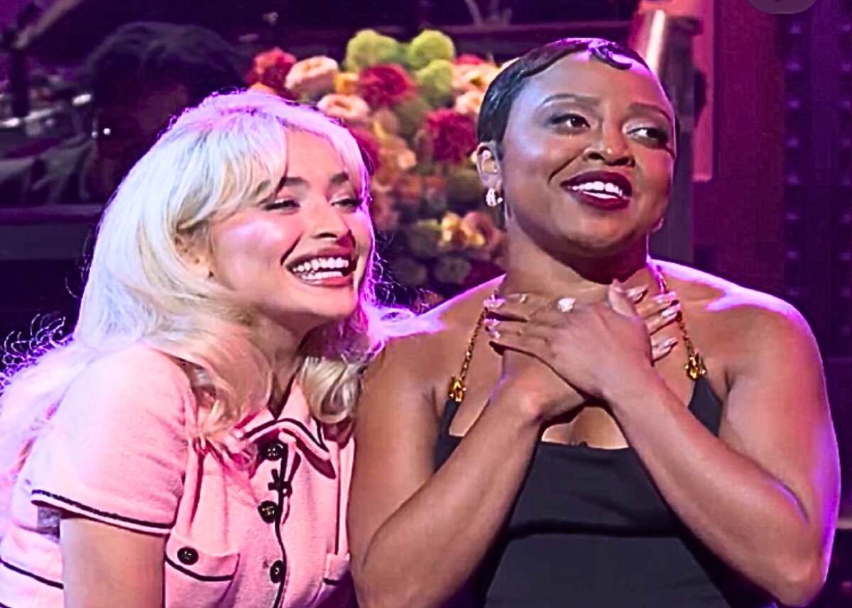 Quinta Brunson and Sabrina celebrate being short on SNL