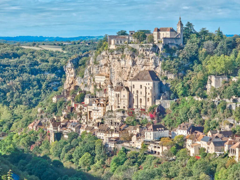 15 Gorgeous French Churches That Are Masterpieces of Architecture and Art