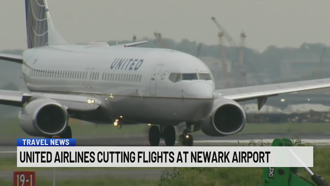 United Airlines cutting flights at Newark Airport