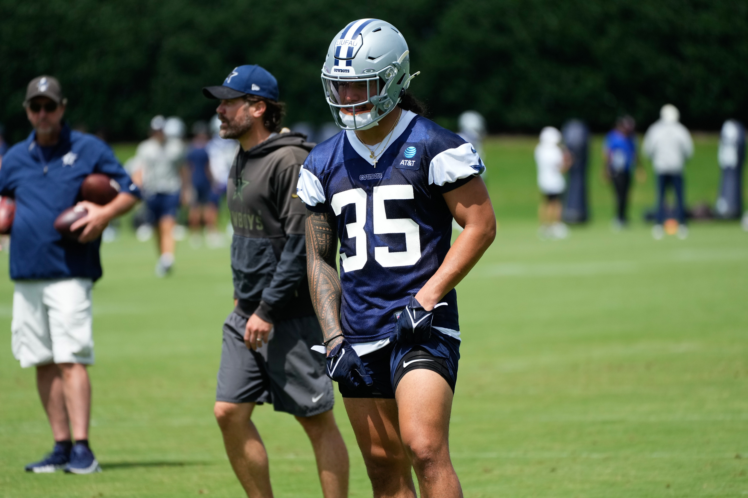 The Cowboys’ LB Room: A sudden position of strength