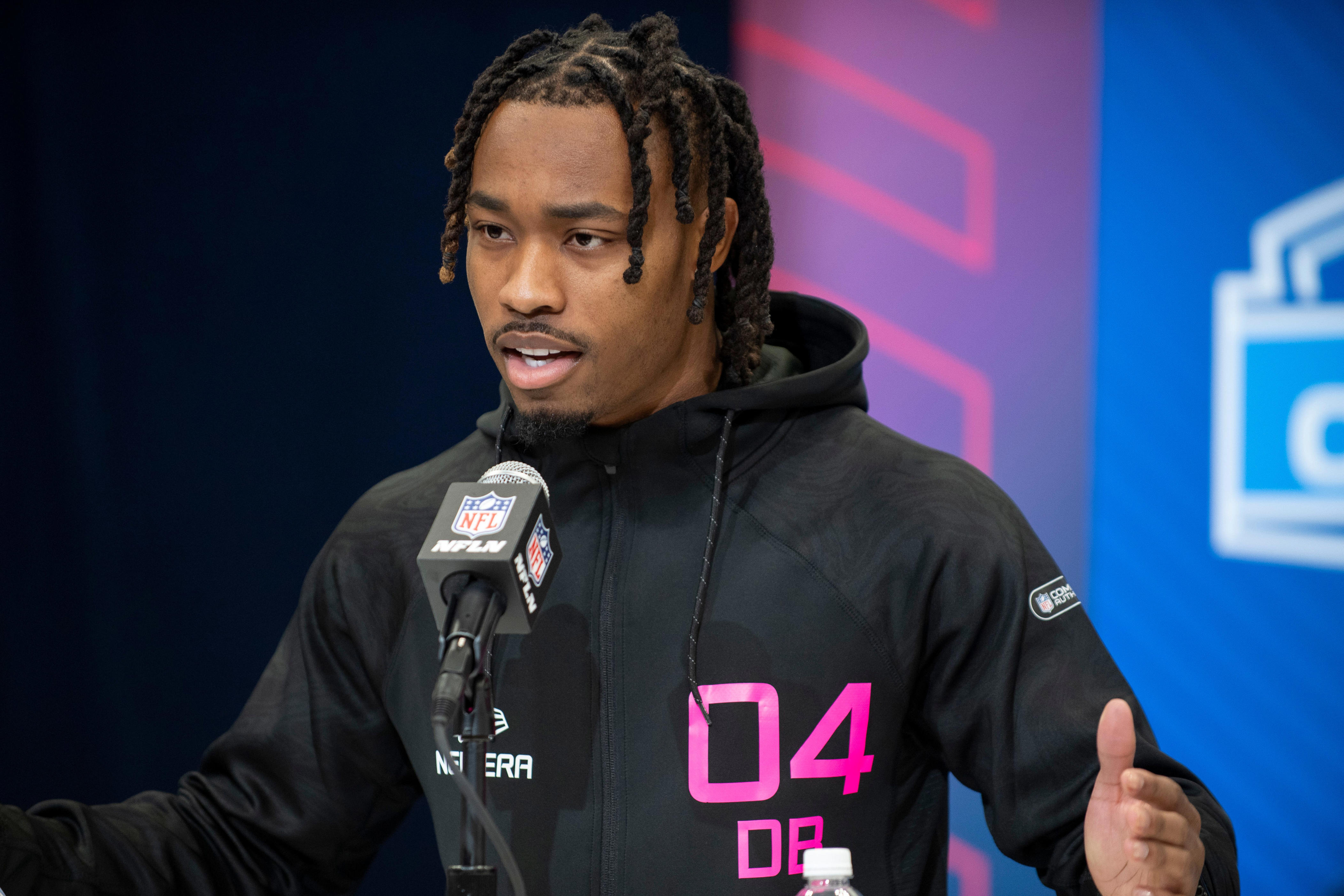 More than half of Broncos' draft picks were team captains in college