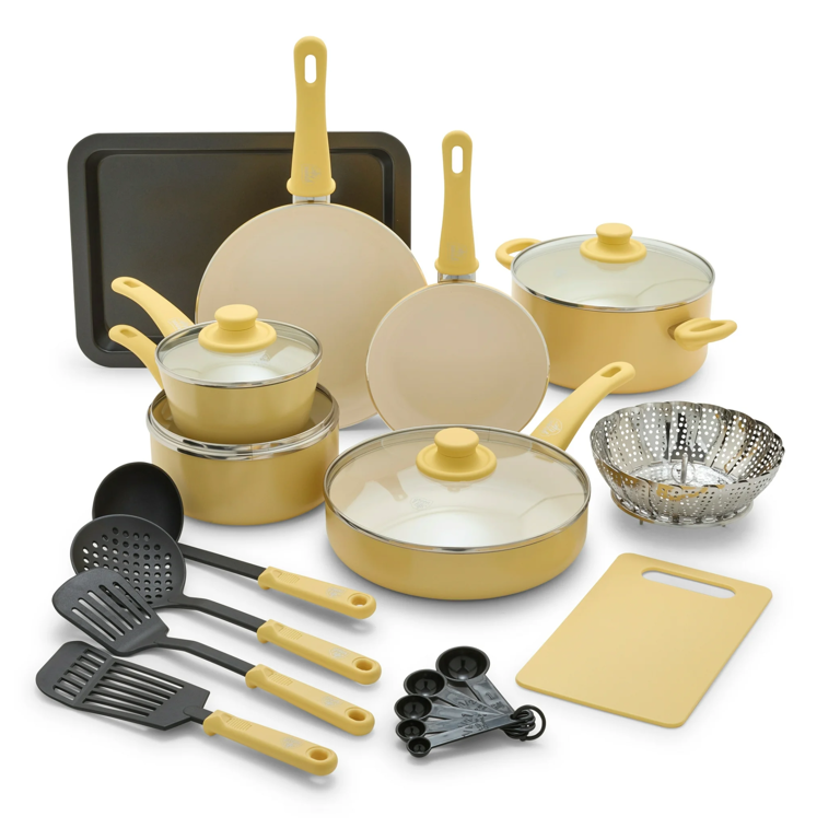 Butter Yellow in the Kitchen Just Makes Sense, but This Stylish 18 ...