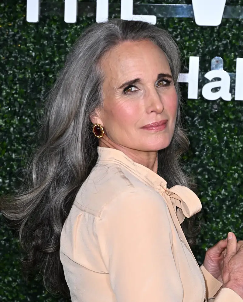 Rosi Fernández, peluquera: “Me preguntan mucho qué hacer cuando empiezan a salir canas y no ...