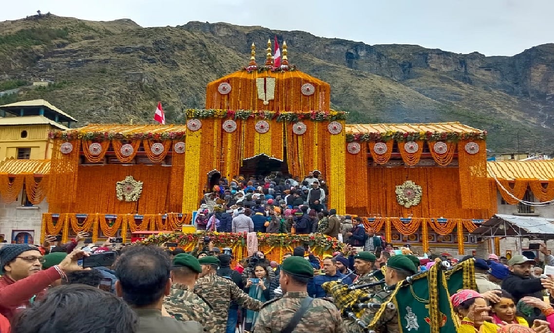 Portals of Badrinath open, temple adorned with 15 tons of flowers