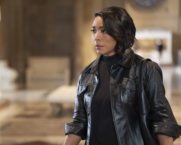 9-1-1 fans go crazy as Captain Bobby Nash is laid to rest after shock ...