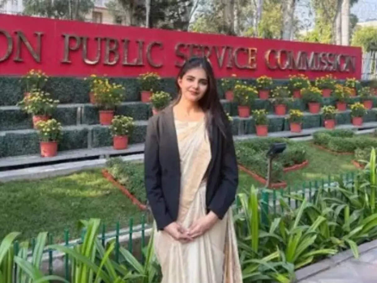 Is UPSC rank holder Poorva Choudhary's OBC quota valid? RAS officer father speaks out on viral ...