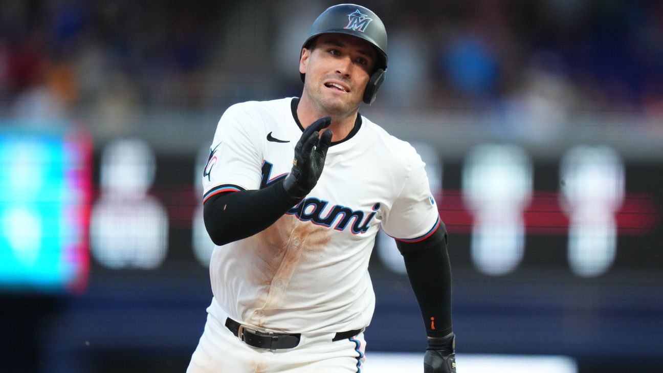 Marlins reinstate C Nick Fortes, place 2B Otto Lopez on IL