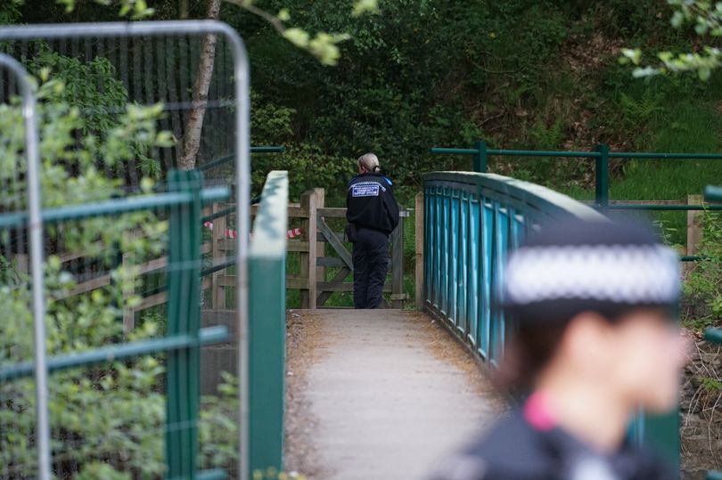 Man tragically found dead in River Irwell before police seal off area