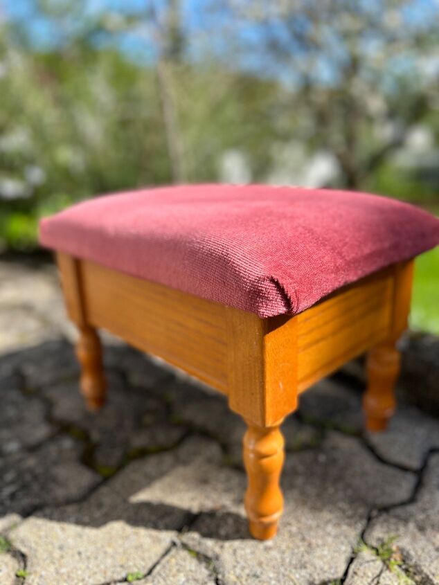 A Little DIY Love 💗Cottage Footstool