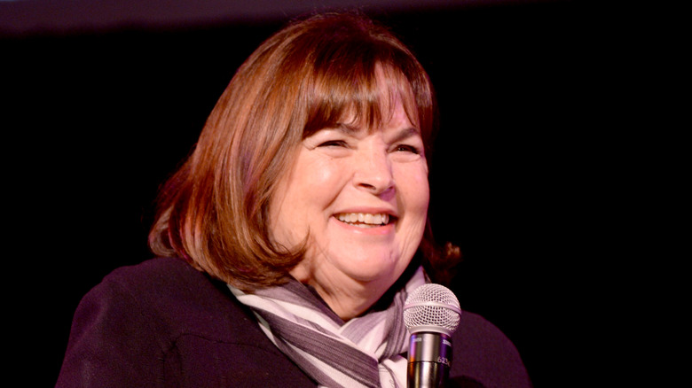 Ina Garten's Simple Pro Tip For Creating A Beautiful Table Setting Your ...