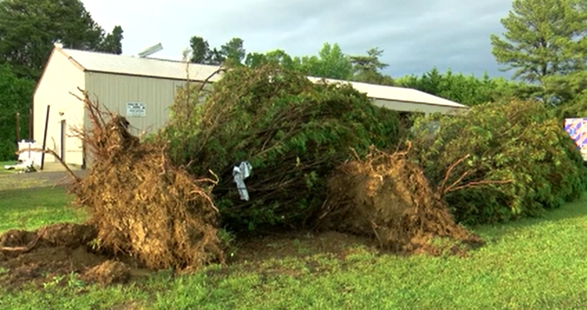 NWS confirms EF-1 tornado touched down in Jackson County