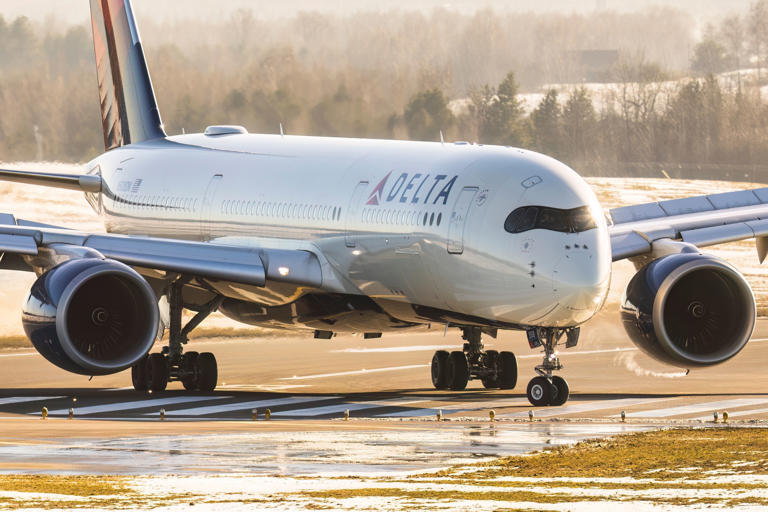 All Delta Air Lines Continental Transpacific Flights Will Operate With ...