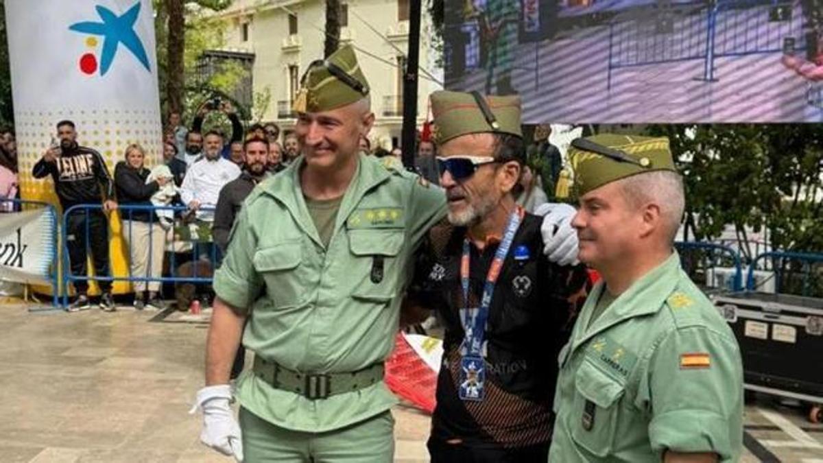 Kiko Martínez reina en la mítica 101 de Ronda