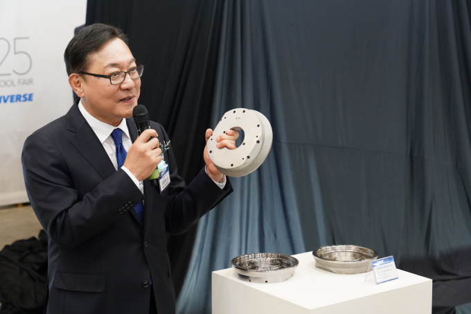 DN솔루션즈, IPO 연기에도 올해 설비 투자 8배 확대…자동화·AM 시장 조준