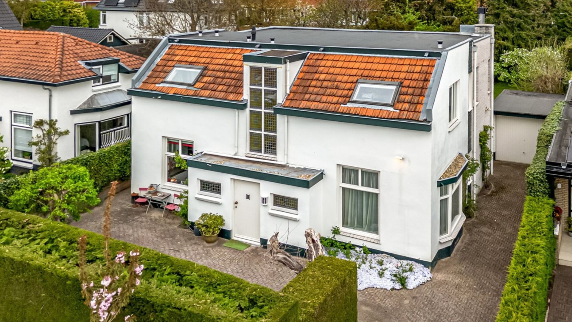 Henk Temming (zanger van Het Goede Doel) zet zijn villa op Funda te ...