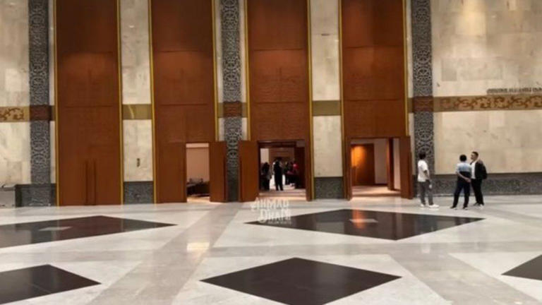 Potret Lawas Alyssa Daguise Sebelum Kenal Al Ghazali,Ternyata Pernah Tampil di Video Klip Band Wali