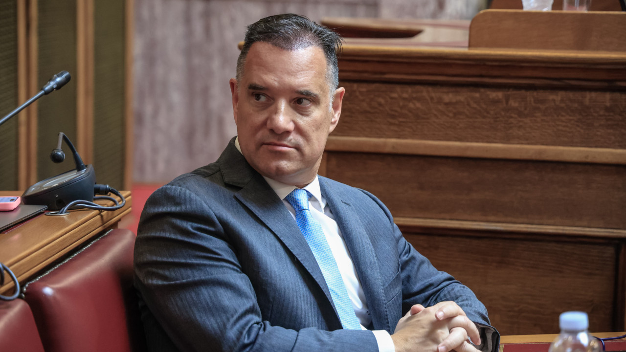 Διαψεύδει ο Άδωνις Γεωργιαδης τα στοιχεία του ΠΙΣ για τις αποχωρήσεις ...