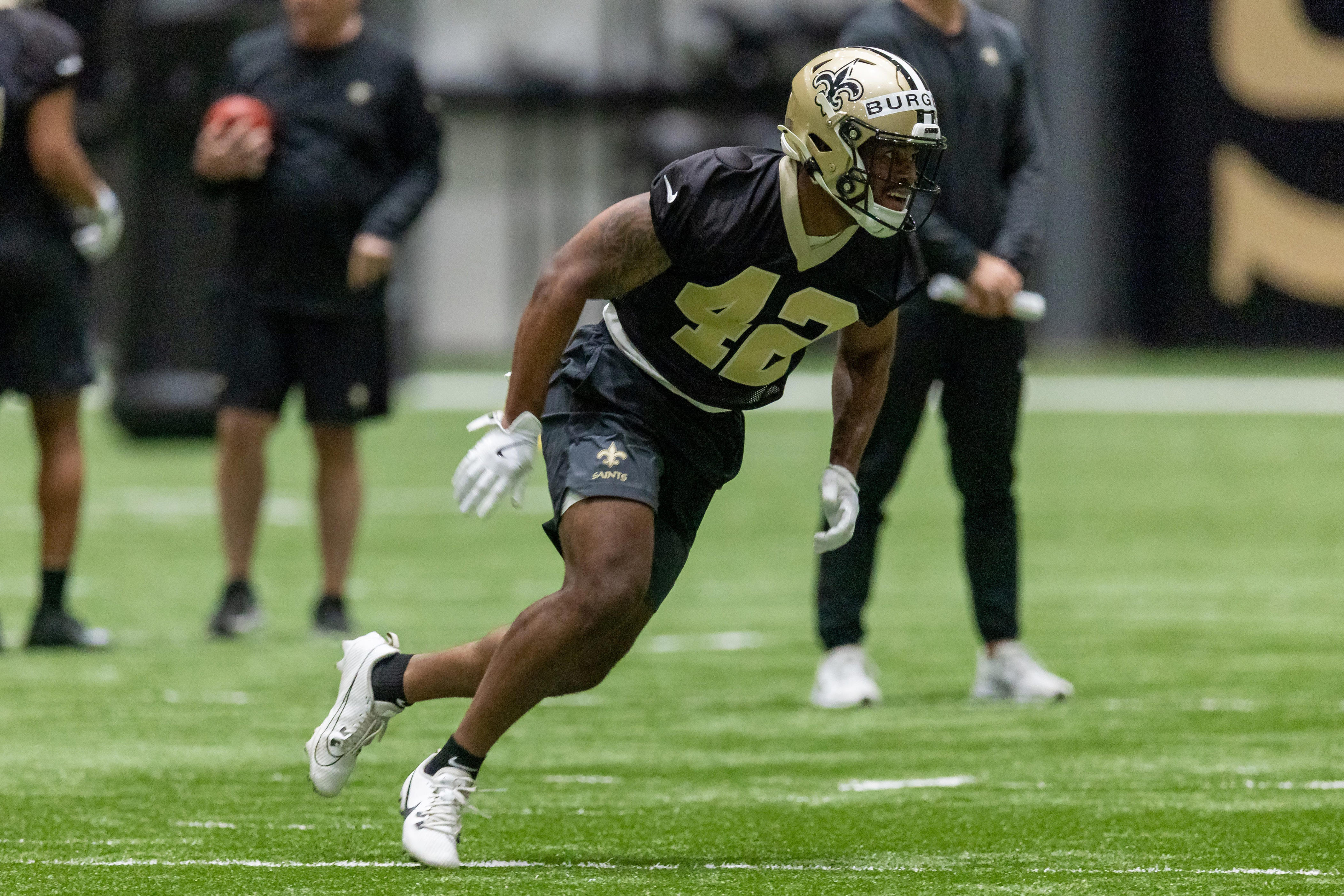 Derek Carr's retirement had a surprising ripple effect on Saints ...
