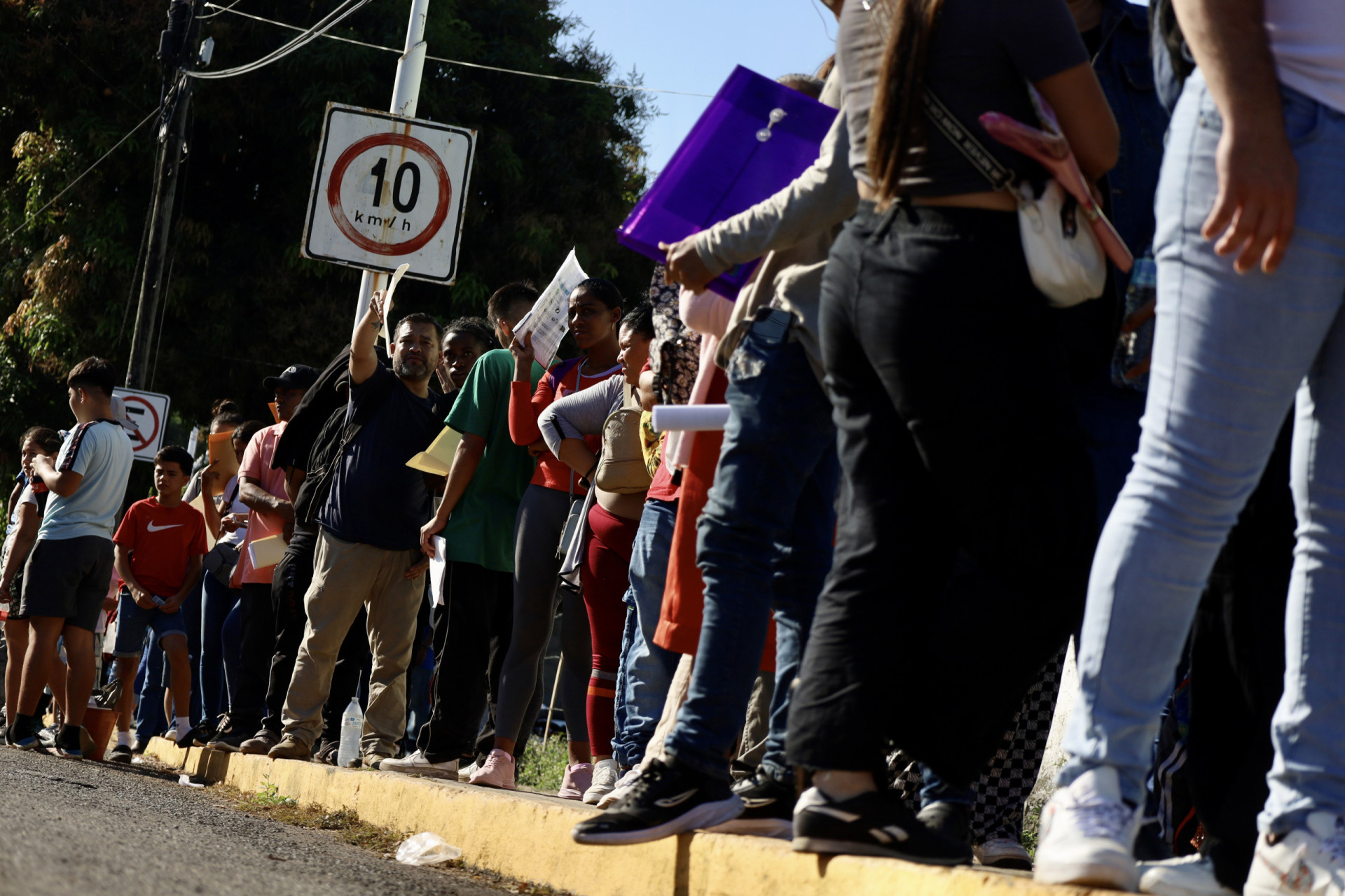 Immigration fuels record-high US population growth