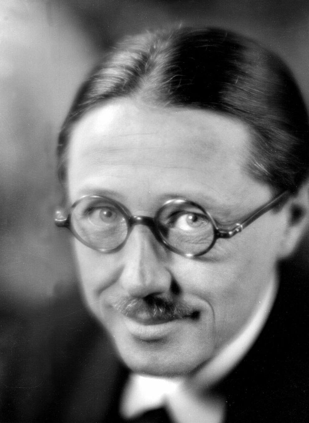 Understanding the Art Deco Furniture Style — The Inspiration ...