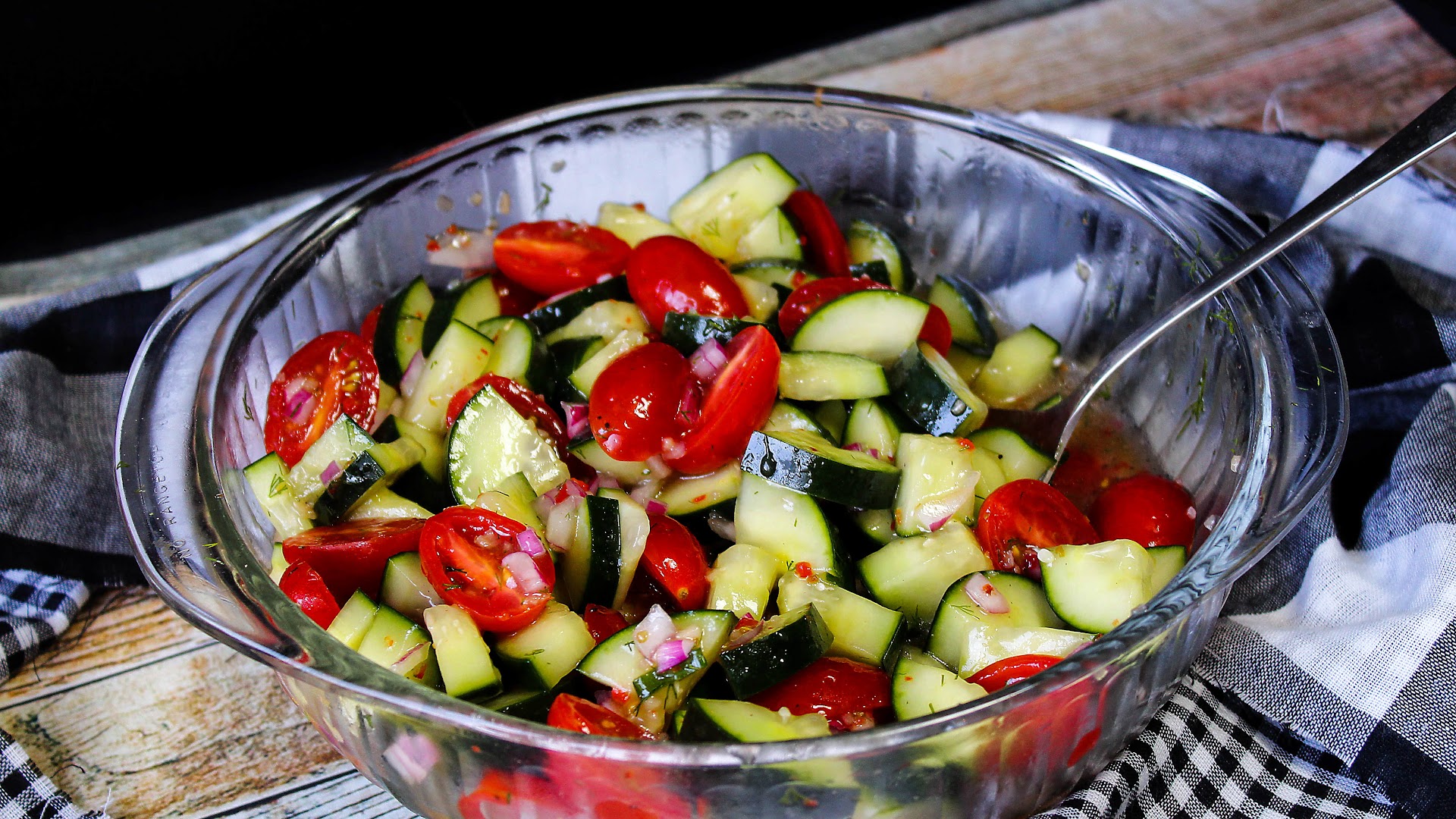 This super simple cucumber tomato salad is going to be on your menu a ...