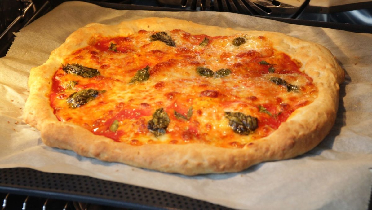 Une pizza froide ? Voici comment lui redonner tout son croustillant à ...