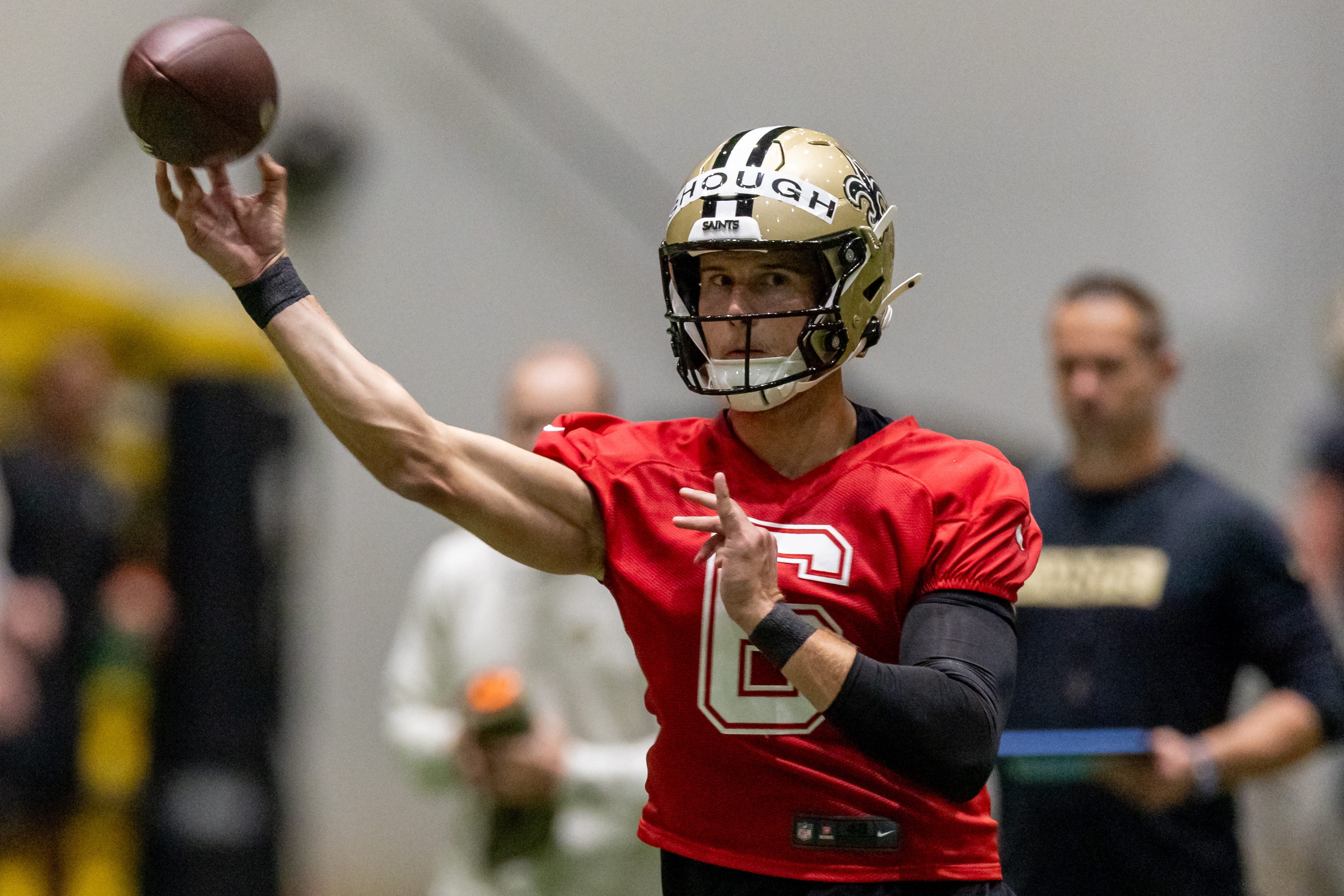 First look at Tyler Shough throwing deep ball to Saints WR Bub Means