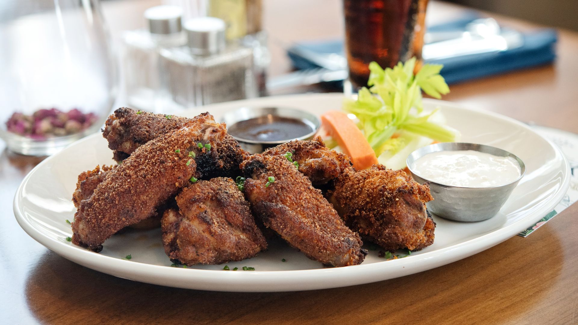 Wings and a West Side Welcome: City Tavern and Table Opens at VIA 57 West