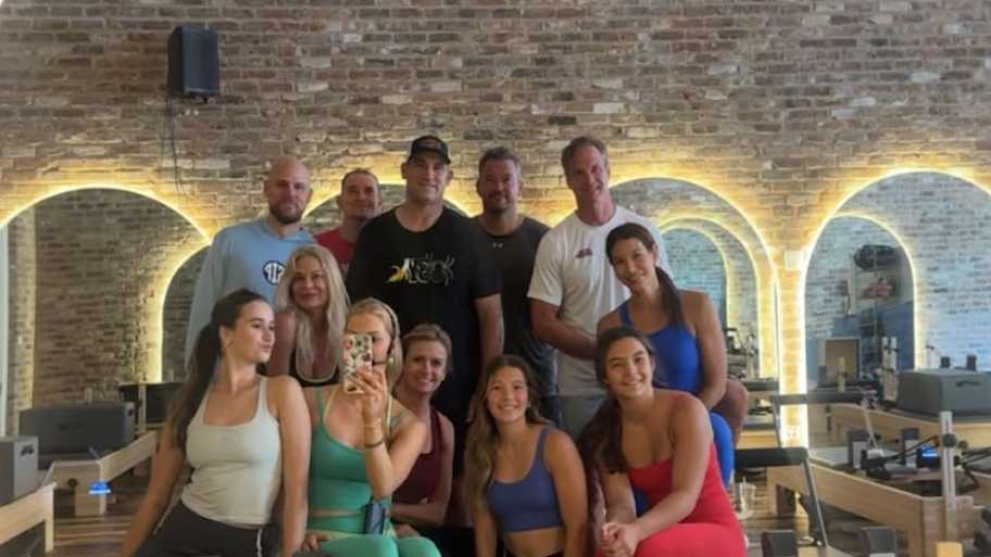 Lane Kiffin upstaged by daughter Landry’s green workout fit in pilates ...