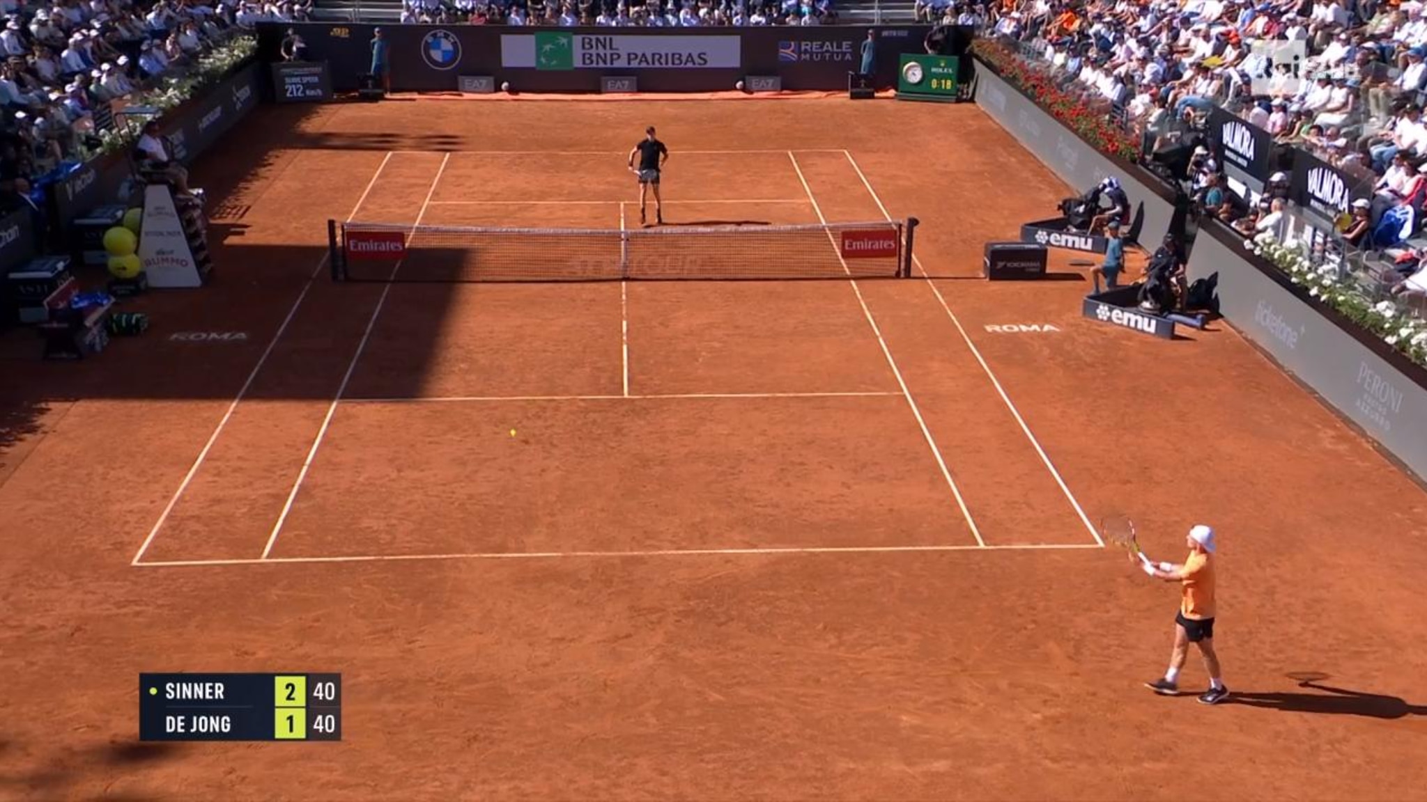 Sinner dà spettacolo: il suo serve & volley contro de Jong scatena gli ...