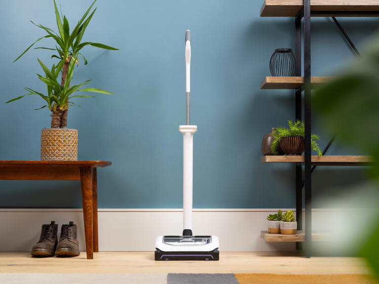 Save £100 on Gtech AirRAM Platinum & Speed Clean Kit bundle that ...