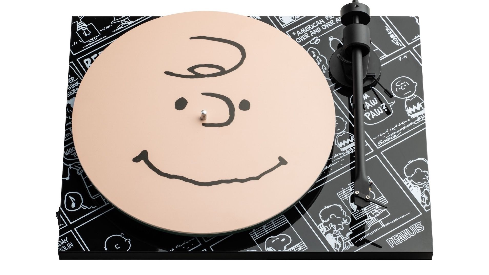 You'll go nuts for this Peanuts-themed record player