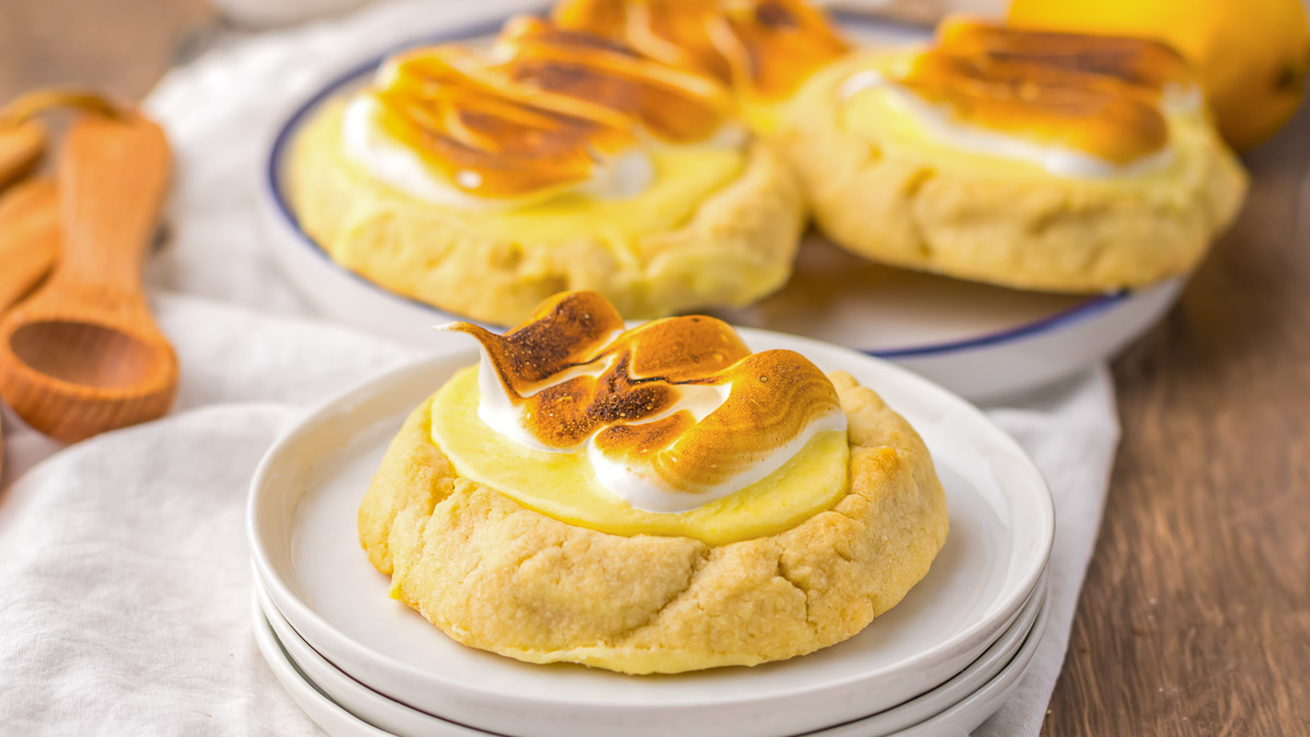 17 easy spring cookies so good, you'll wonder why you stopped making them