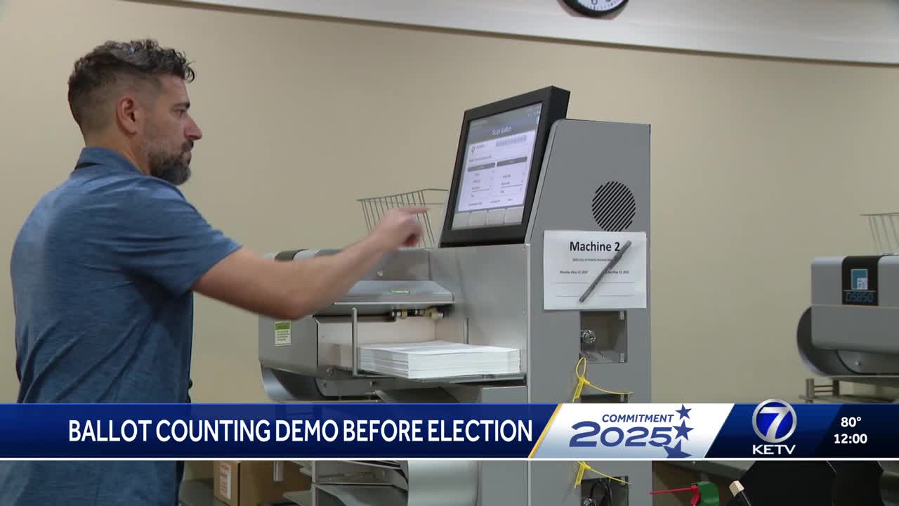 Douglas County Commissioner holds ballot demonstration