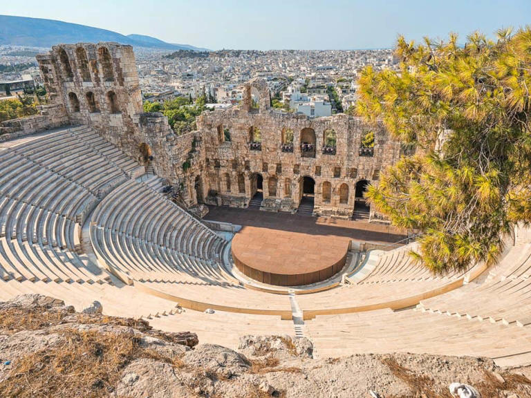 The Perfect 2-Day Athens Itinerary You Need to Steal
