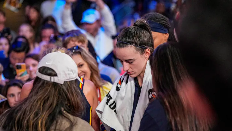 New photo shows Caitlin Clark's muscles are even more outrageous than ...