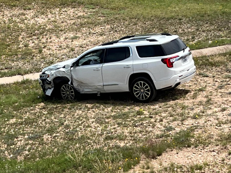 Knickerbocker crash sends 1 to hospital