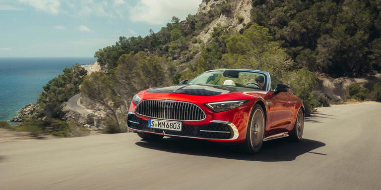 Shifting Focus to the Driver: 2026 Mercedes-Maybach SL680 Monogram ...