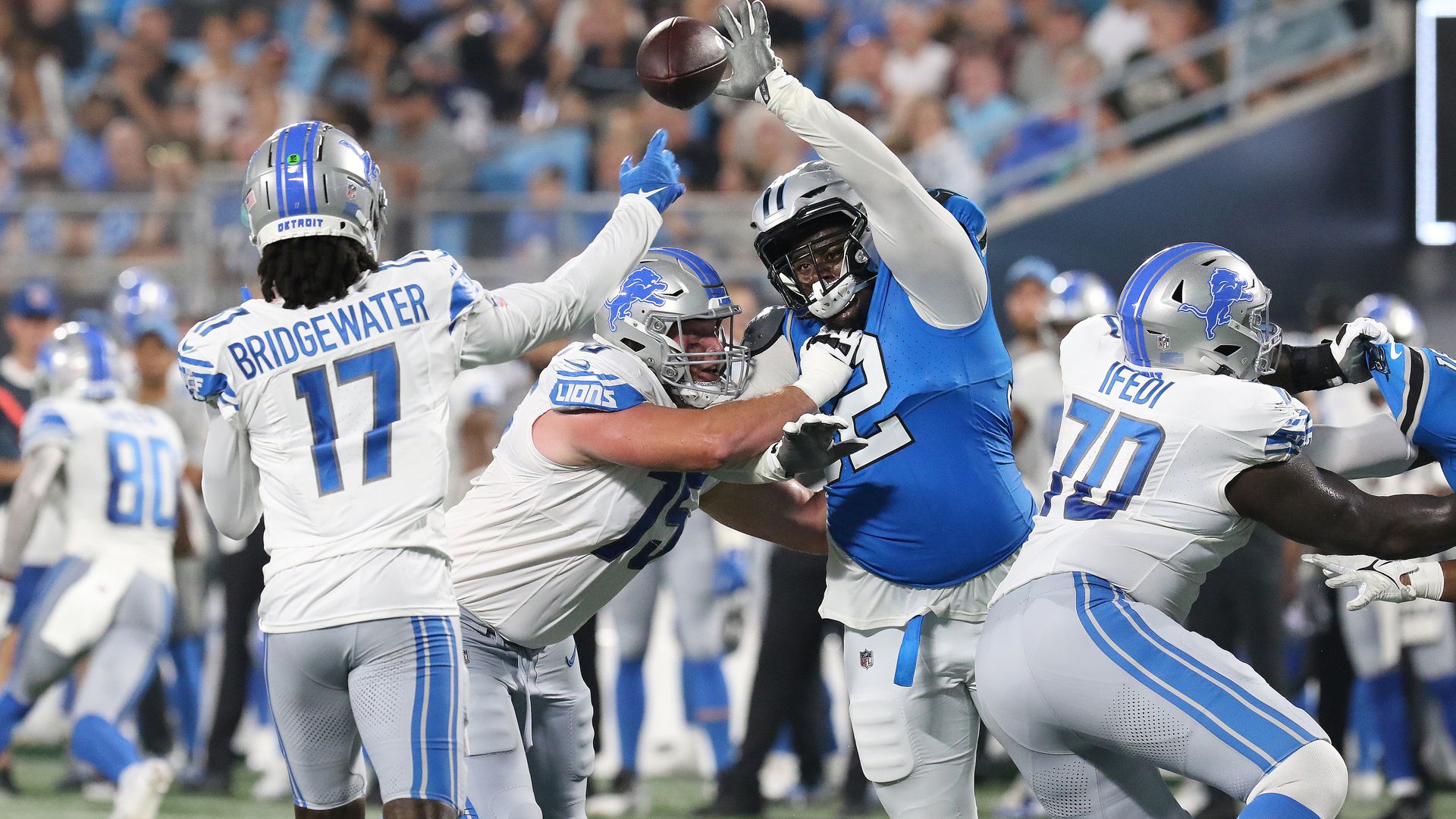 Detroit Lions sign 3 players from rookie minicamp tryouts