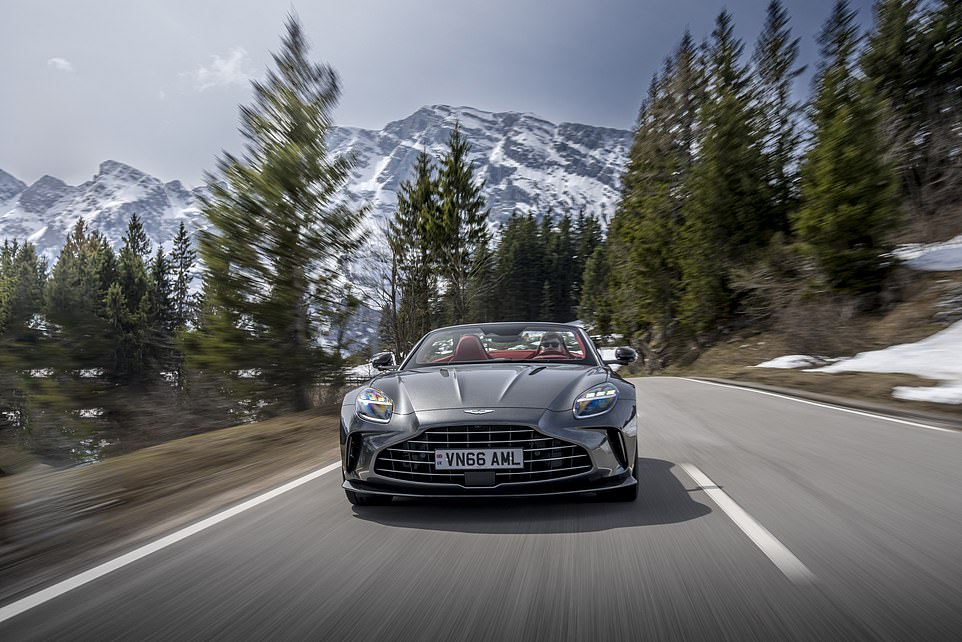 Trump fustigé pour le jet à 400M$ offert par le Qatar