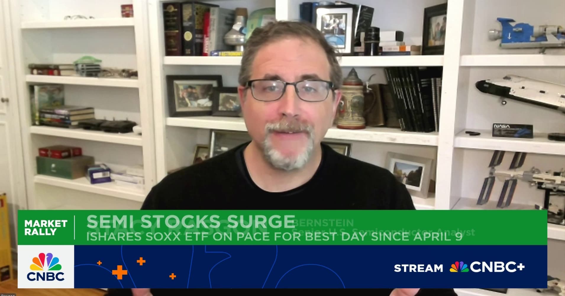 AI demand still looks robust, says Bernstein's Stacy Rasgon