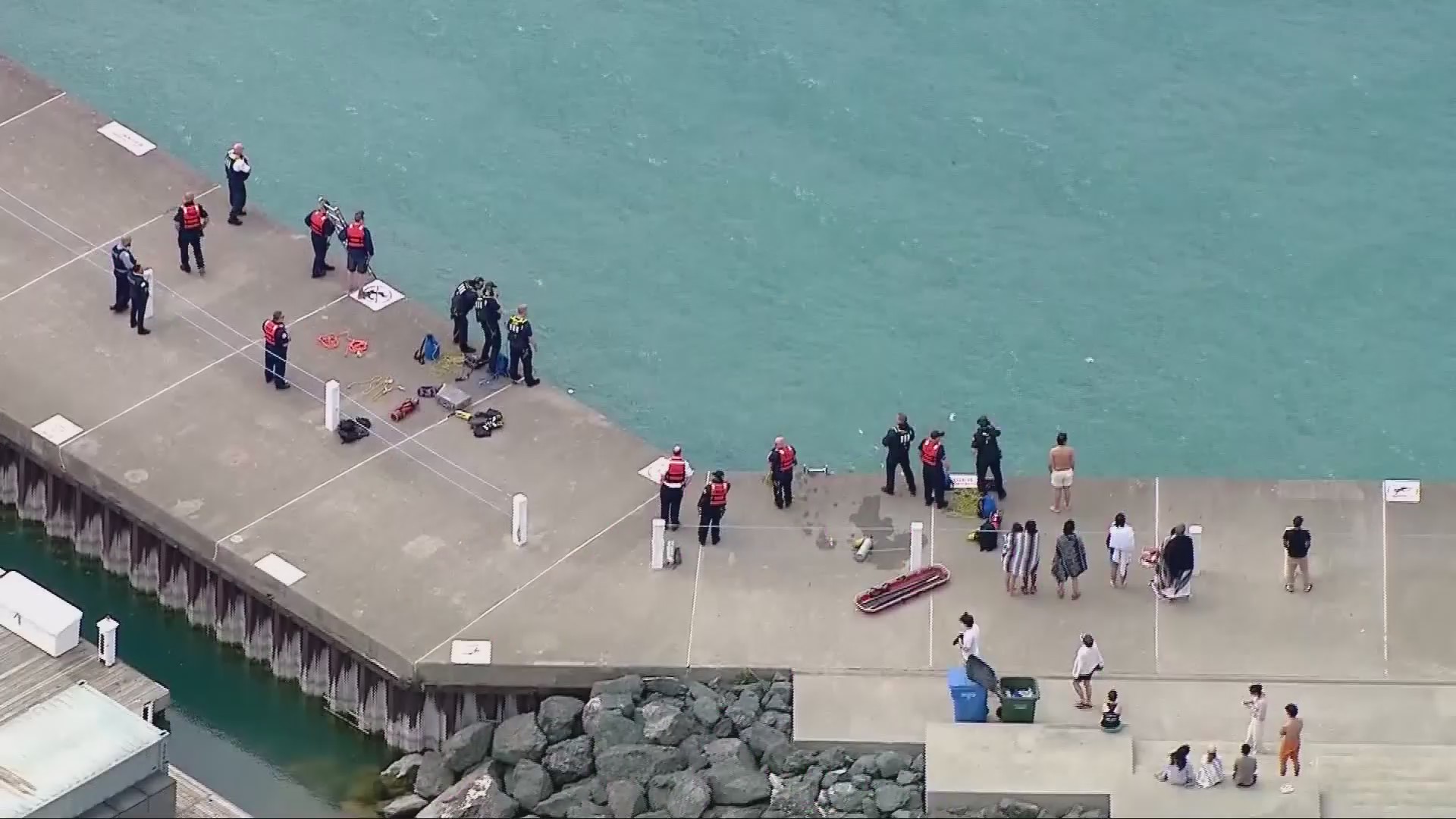 Unresponsive Swimmer Pulled From Lake Michigan Wgn News At 6