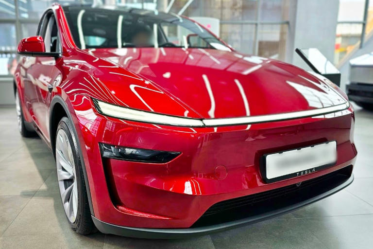 Tesla Slashes Model Y Price by $7,600 in Bid to Boost Sales