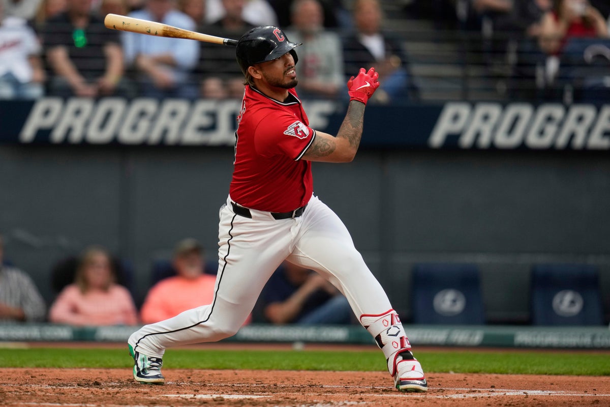 Arias conecta doble de tres carreras, Ramírez roba tres bases y ...