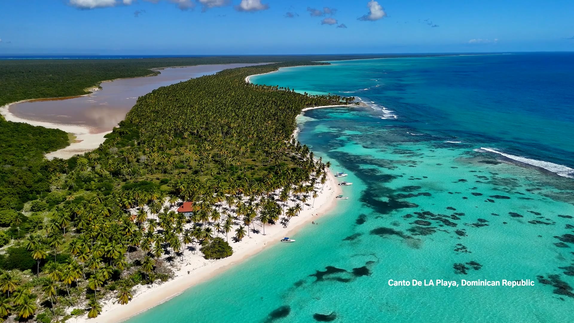Taivaalliset horisontit: Maailman parhaiden rantojen näkymä dronen ...