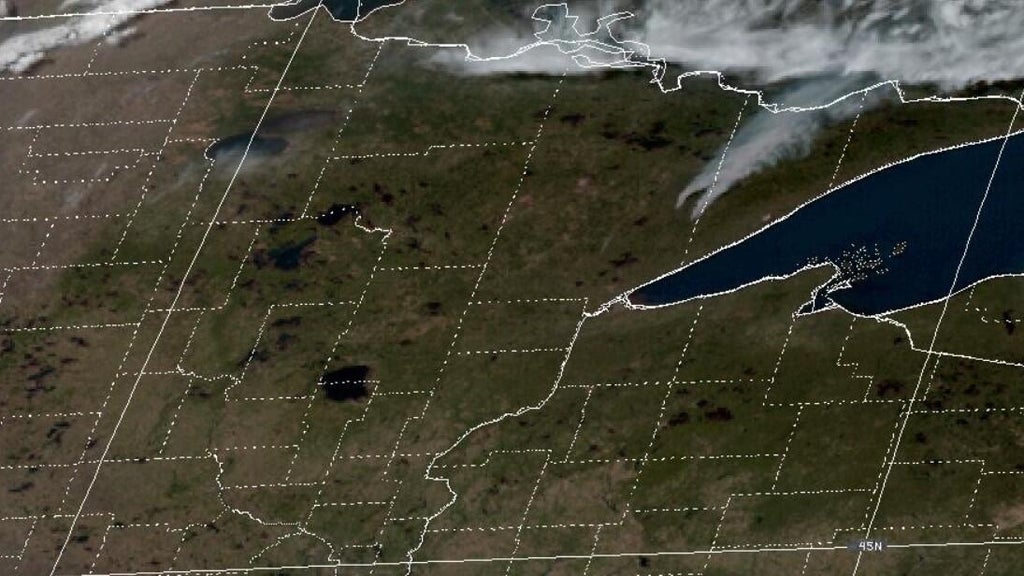 Radar and satellite footage shows wildfire smoke in northeastern Minnesota